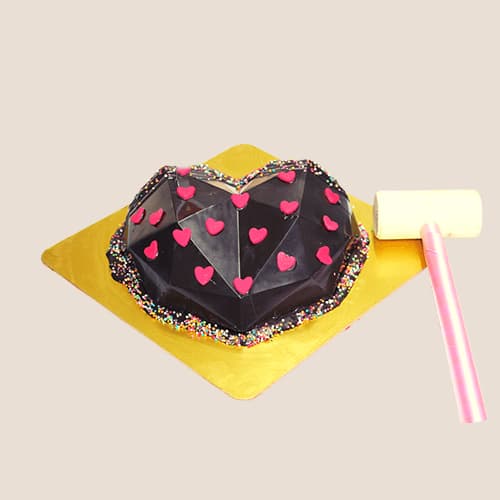 Heart Shape Pinata Cake | Wishours